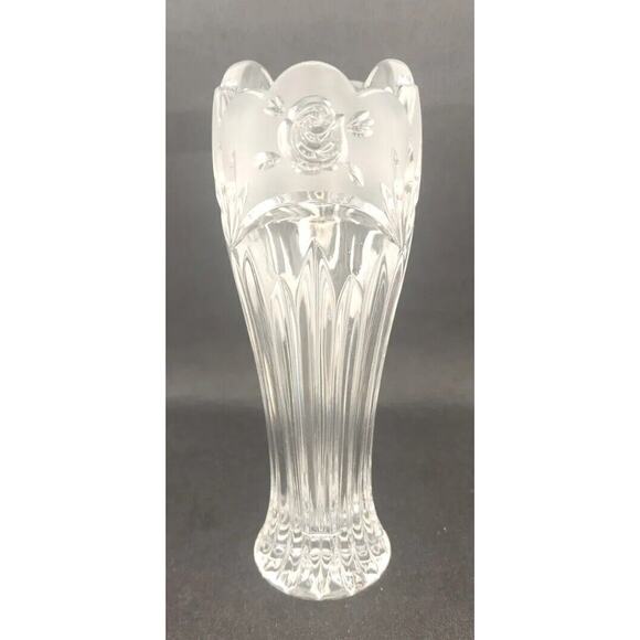 Oneida | Accents | Vintage Oneida Crystal Southern Garden 7 Flower Bud ...